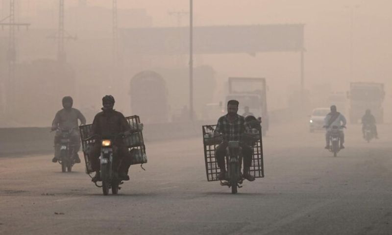 Lahore Struggles with Hazardous Air Quality as Pollution Levels Reach Alarming Highs