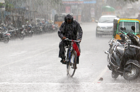 IMD predicts heavy rain in seven TN districts as low pressure system ...